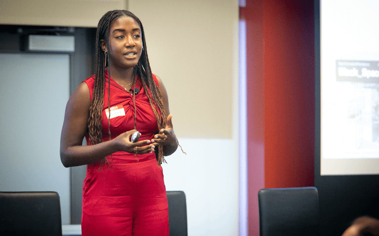 Shannon Cook - Journalist Profile - Intelligent Relations